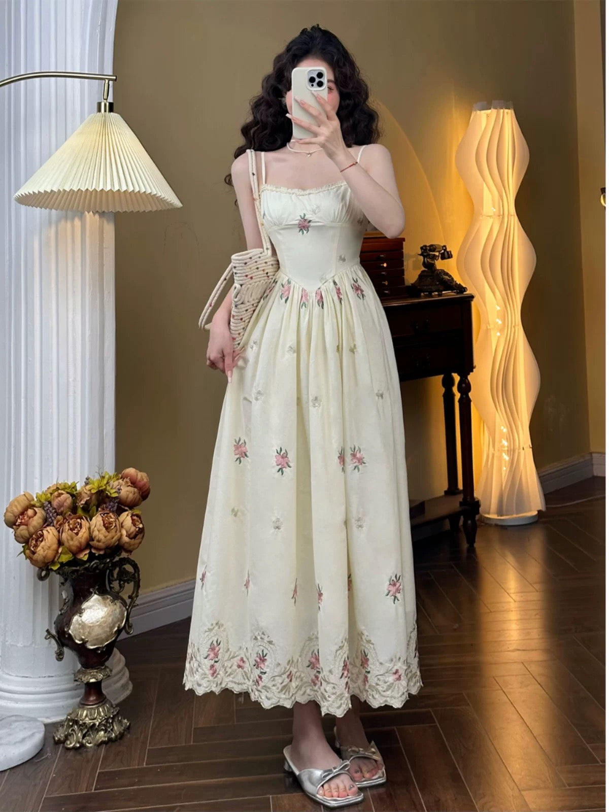 Mrs. Xiao [Junior Teacher] Apricot tea break suspender dress French re ...
